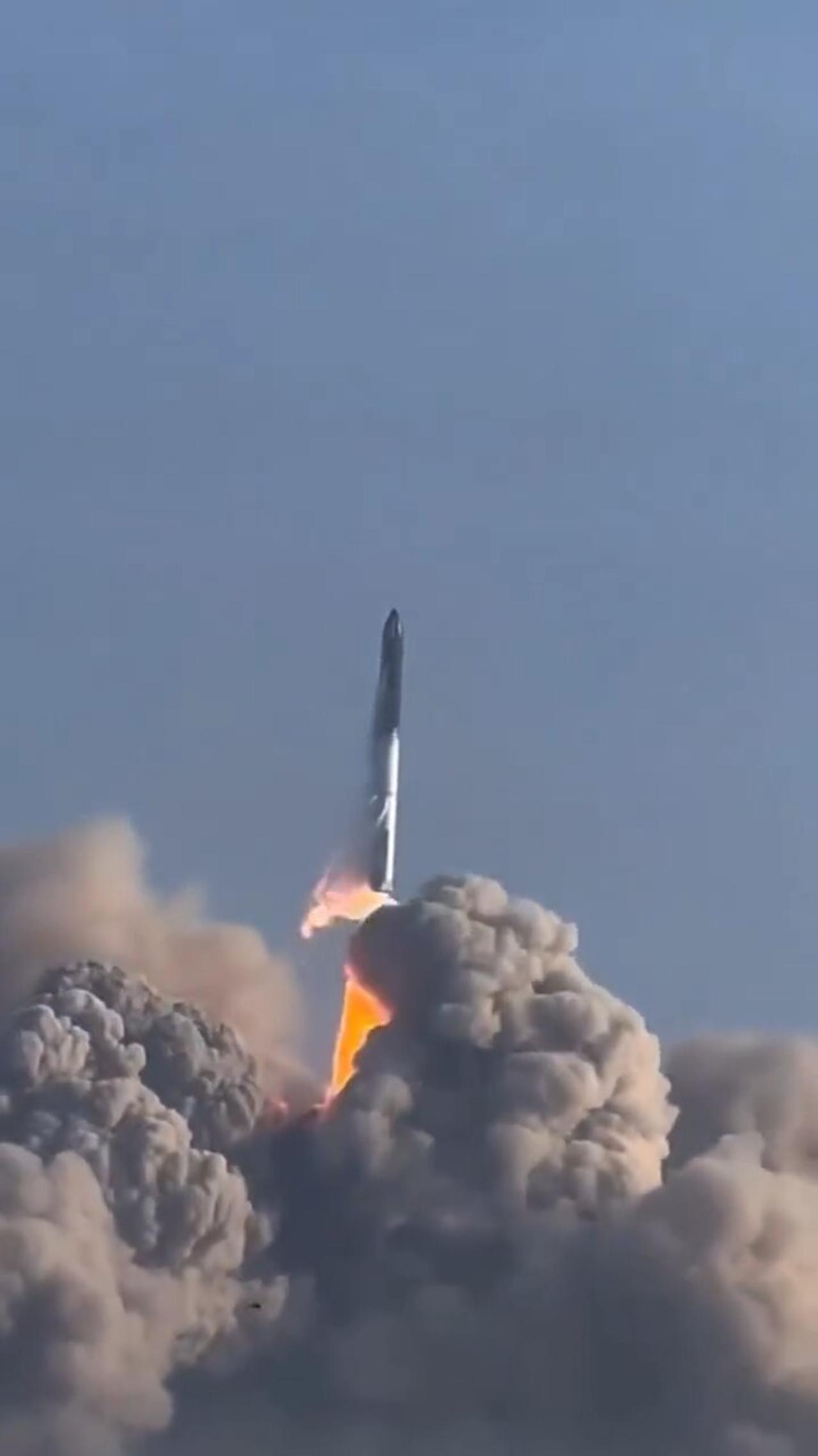 A fantastic angle of the big launch! IFT -1 - One News Page VIDEO