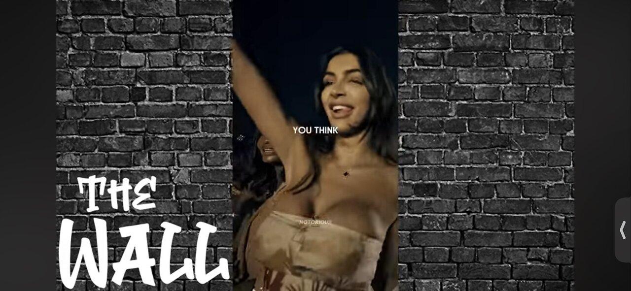 Women Hitting The Wall 92 - One News Page VIDEO