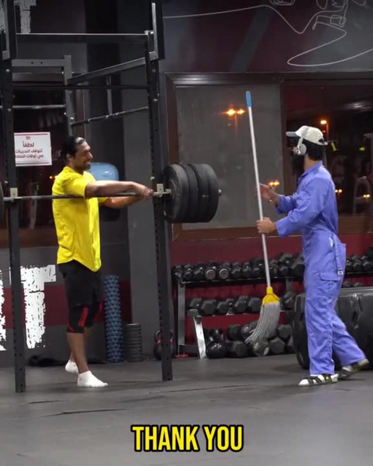 This cleaner will kill gym guys one day - One News Page VIDEO