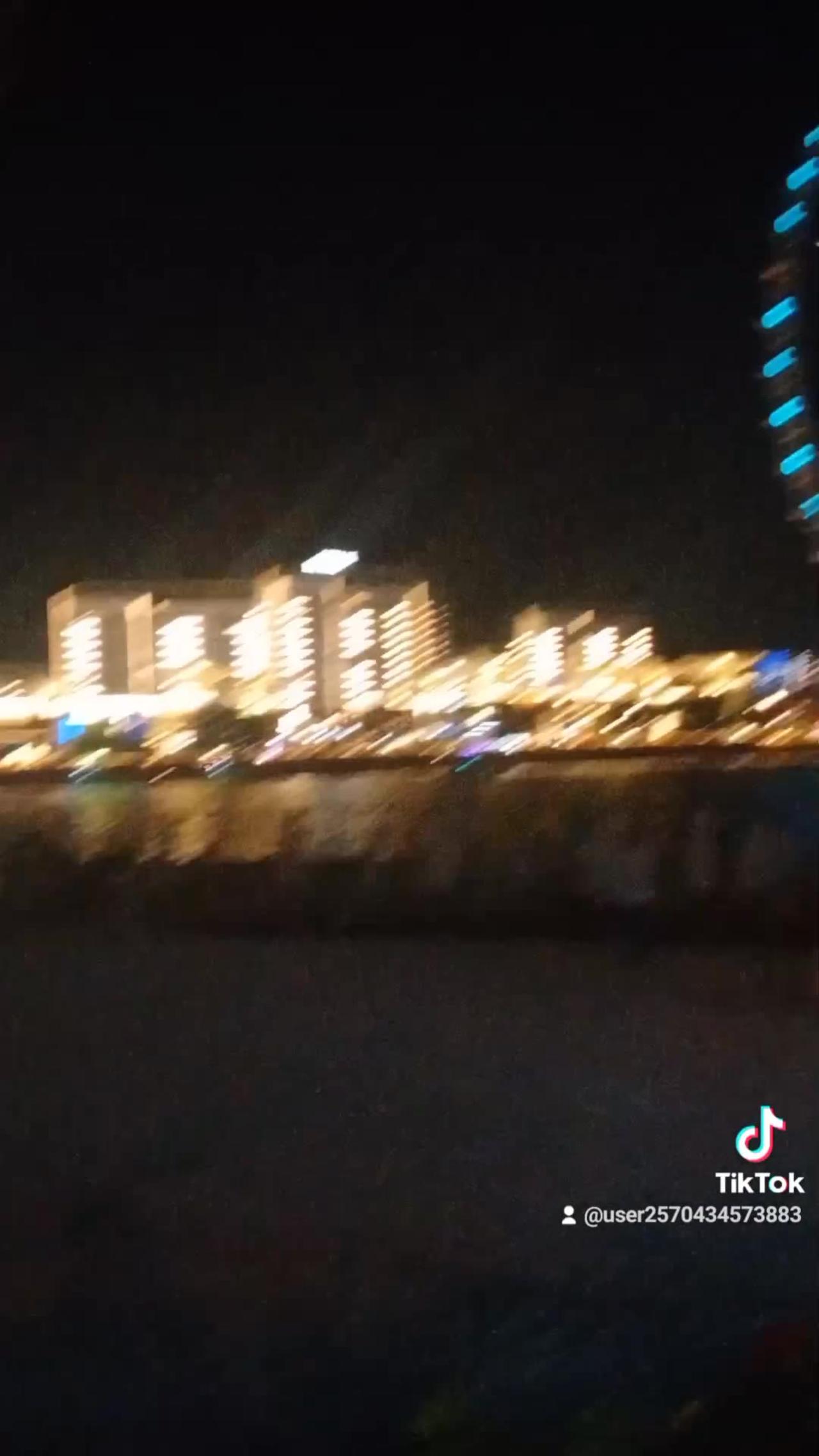 #viral #dubai #reels #tours #hot - One News Page VIDEO