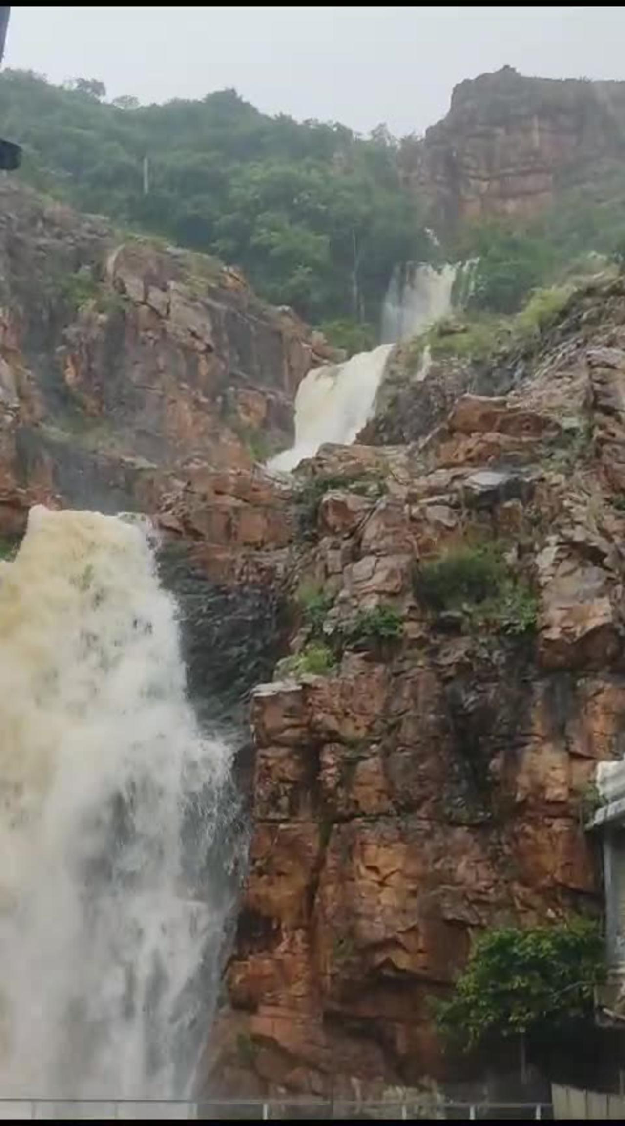 water fall - One News Page VIDEO