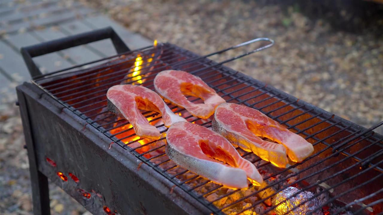 5 Weird Things - Southern BBQ - One News Page VIDEO