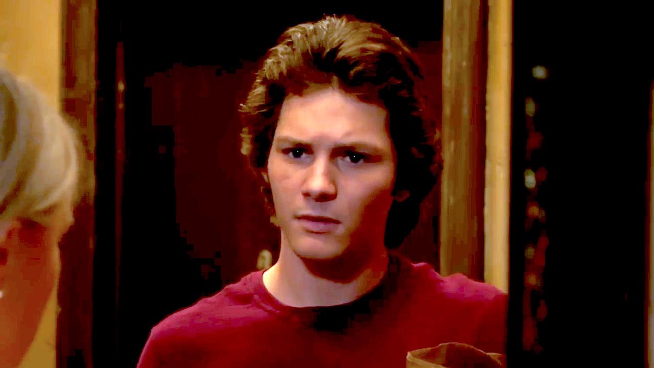 Eating for Two on CBS’ Young Sheldon - One News Page VIDEO