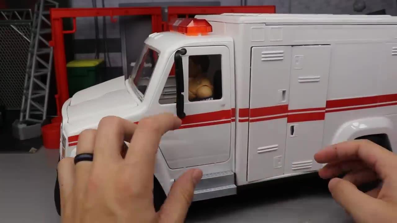 WWE WREKKIN SLAMBULANCE FIGURE PLAYSET REVIEW! - One News Page VIDEO