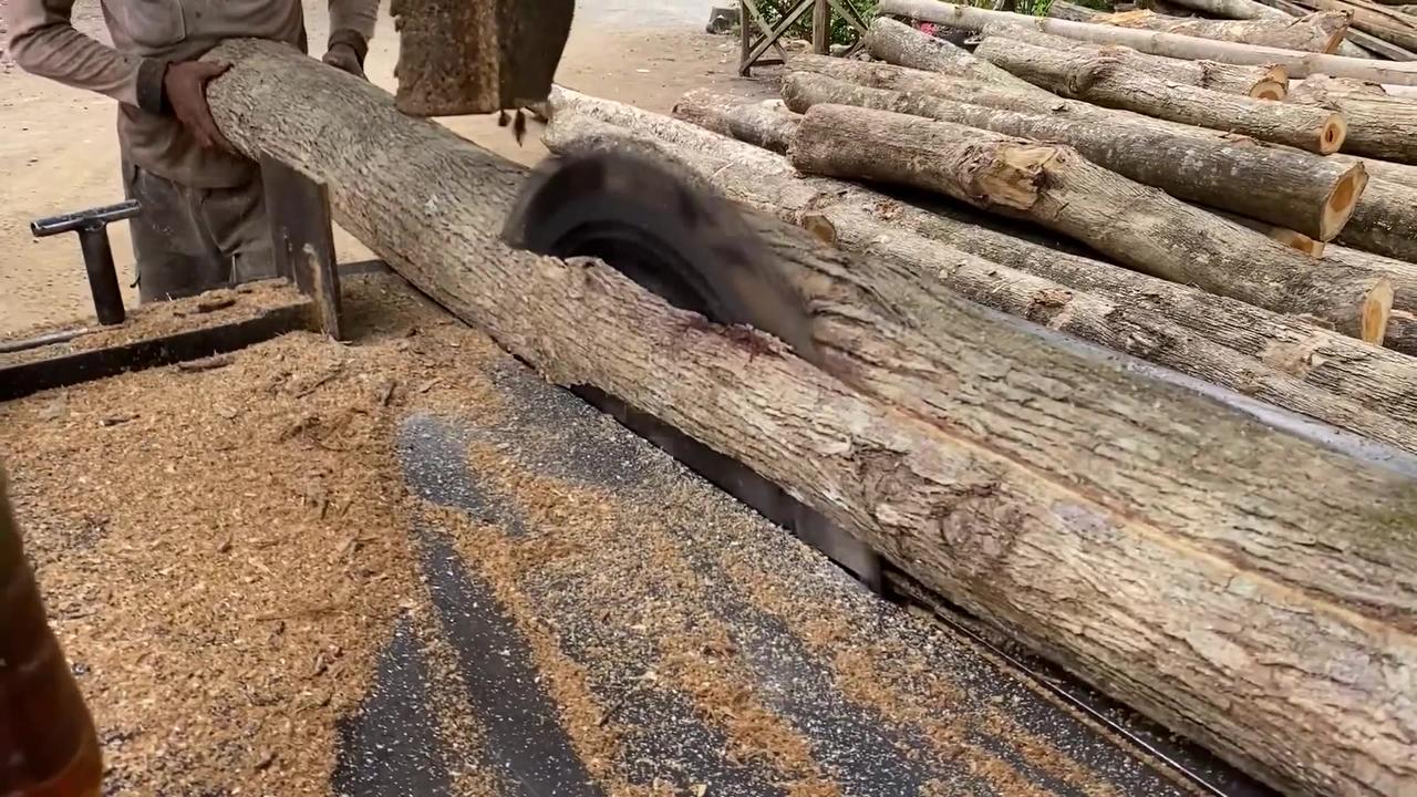 Serkel Disc Hit By Stray Bullets And Nails - One News Page VIDEO