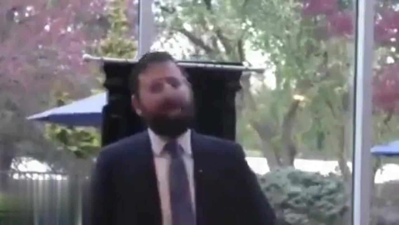 someone who says they must continue to keep - One News Page VIDEO
