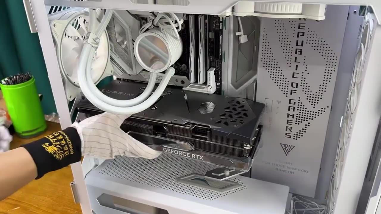 Gaming PC Build with ROG Hyperion E-ATX - One News Page VIDEO