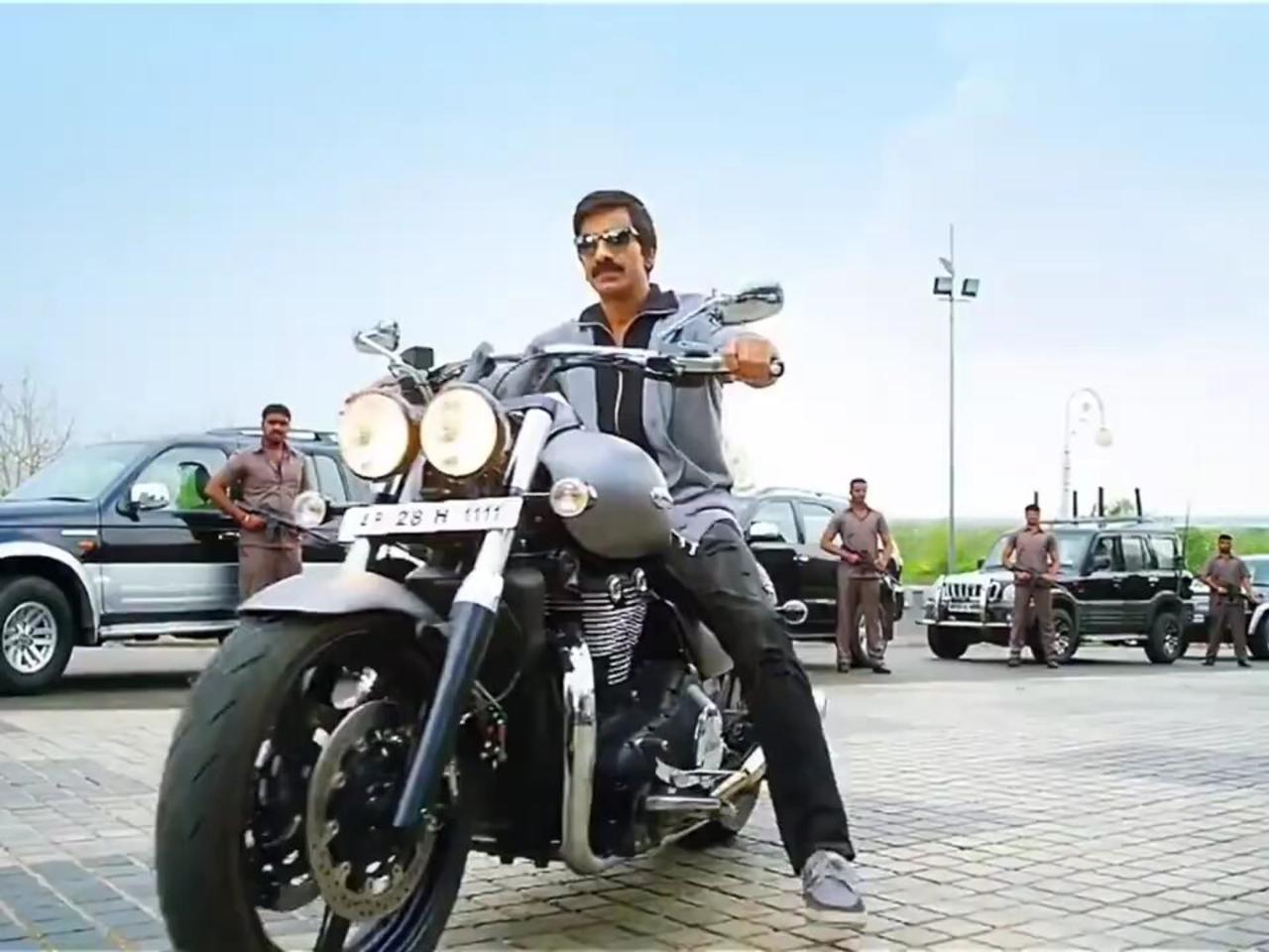 SOUTH MOVE Actions Scene - One News Page VIDEO