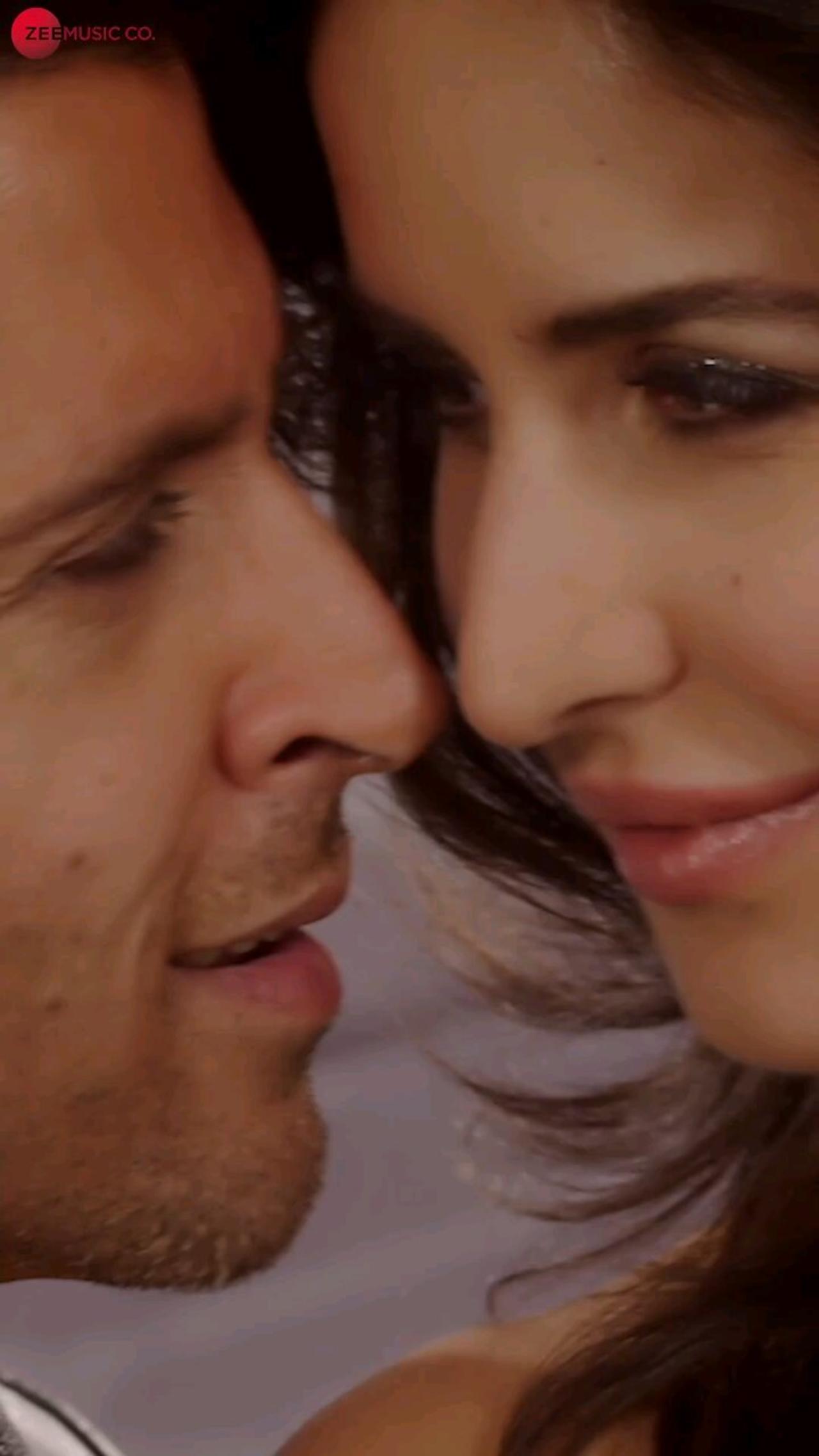 Bang Bang little track and dance - One News Page VIDEO