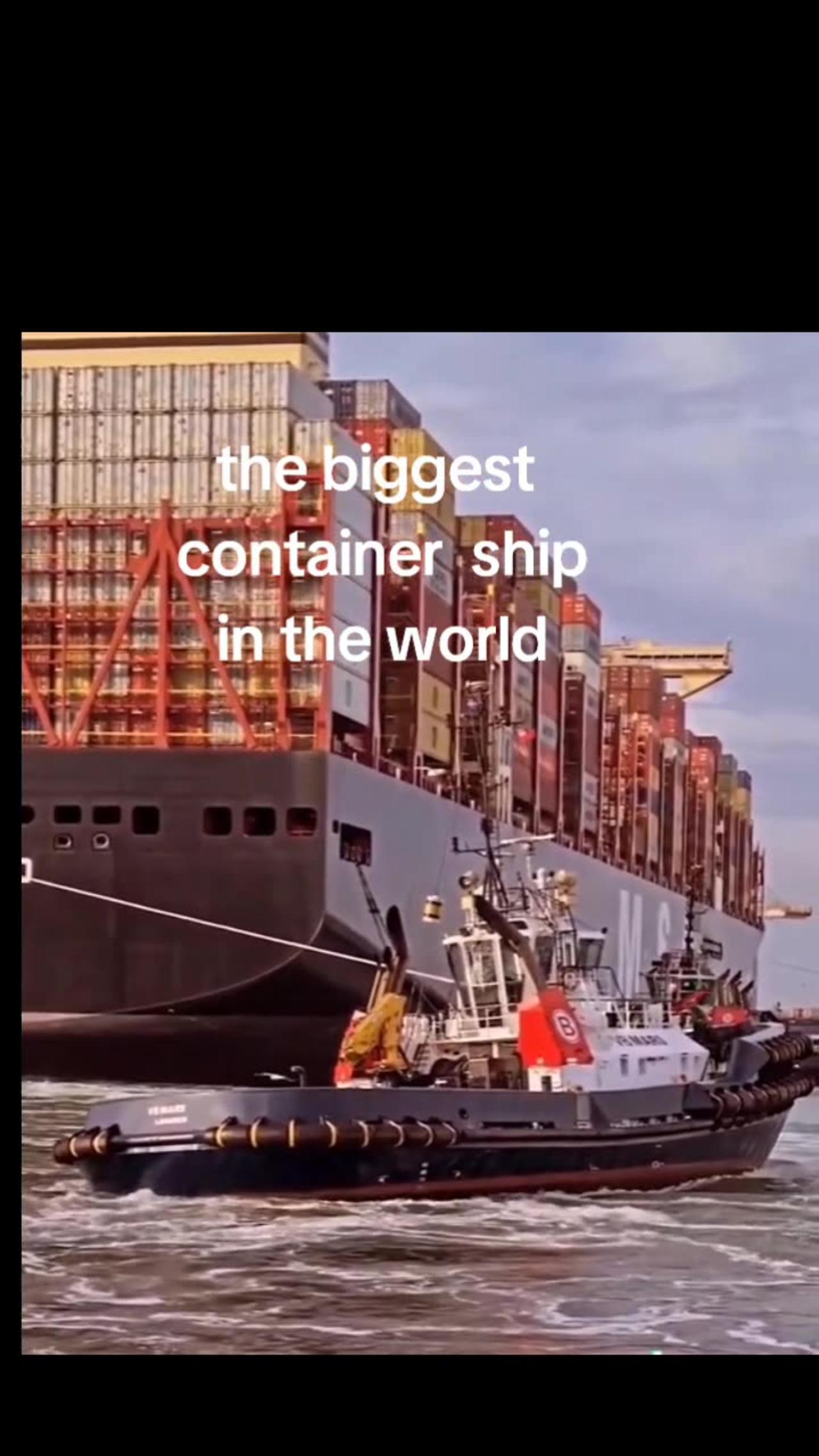 The biggest container ship in the world - One News Page VIDEO