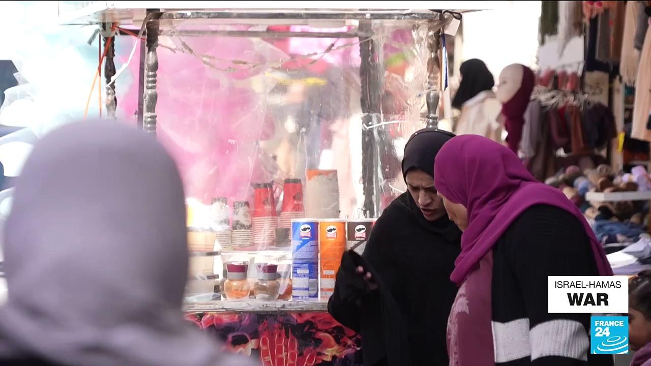 ‘90% have lost their jobs’: War plunges West - One News Page VIDEO