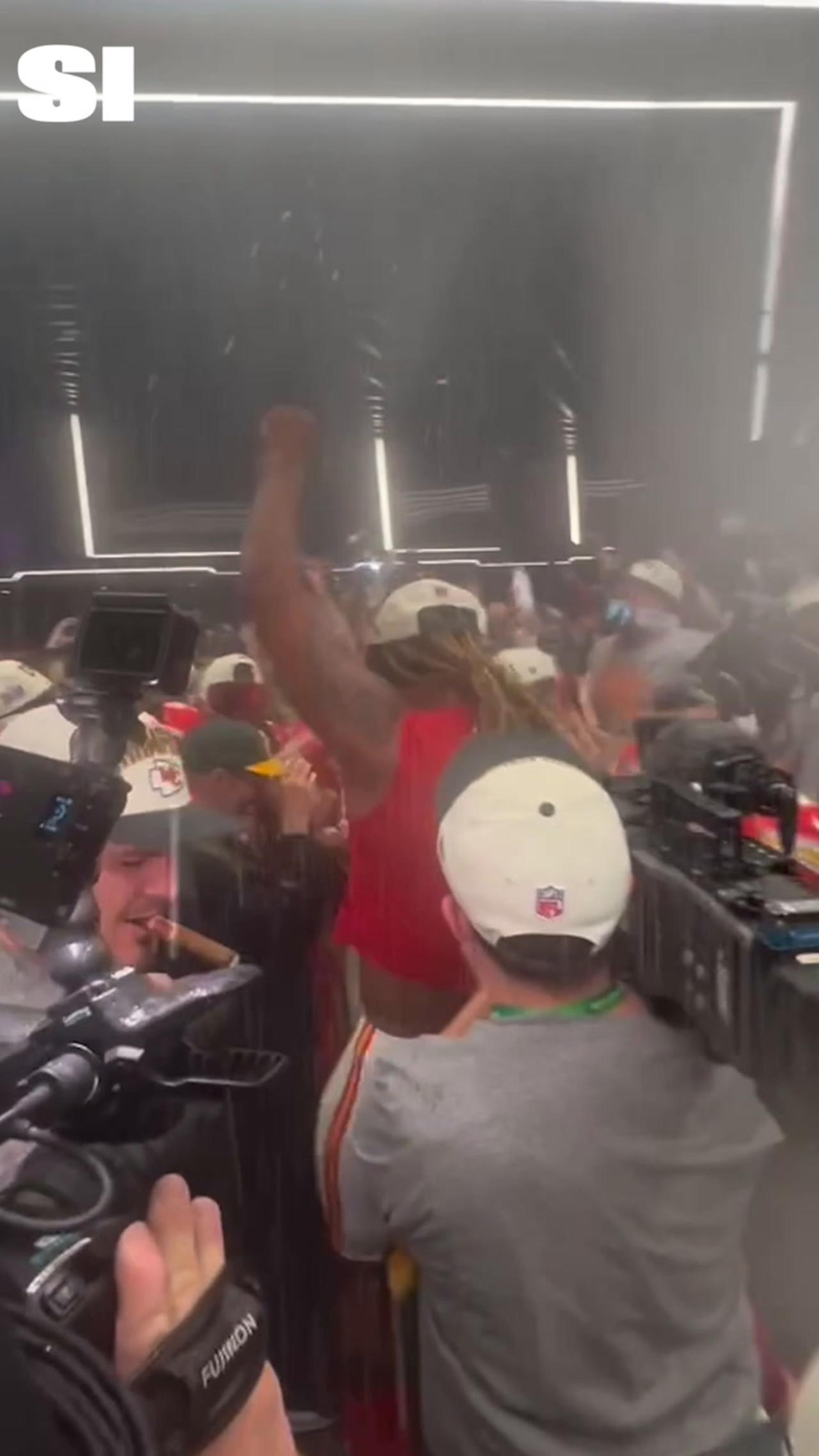 Chiefs Locker Room In Full Celebration Mode - One News Page VIDEO