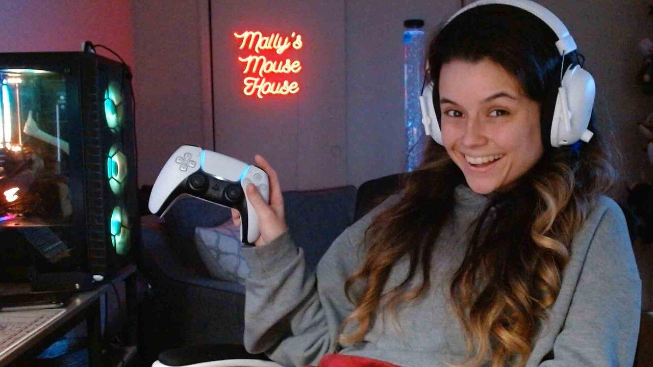 LETS PLAY!! - One News Page VIDEO