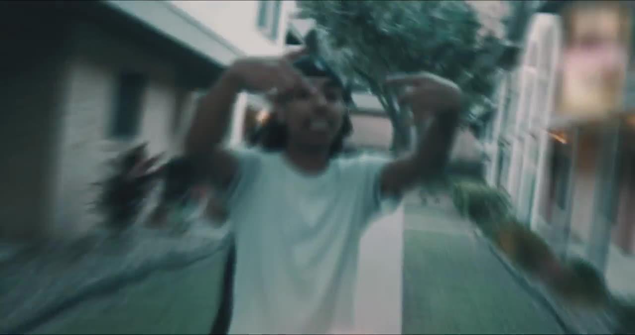 YMN Gus x gb.hydro - Slide [Official Music - One News Page VIDEO