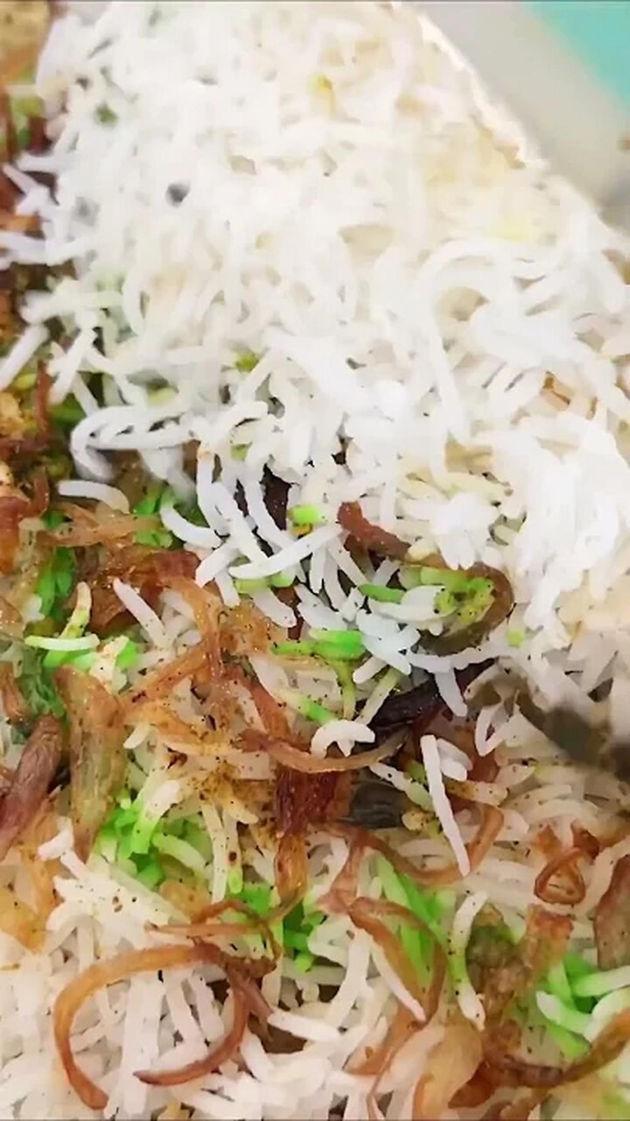Chicken Hyderabadi biryani cooking ,Biryani - One News Page VIDEO