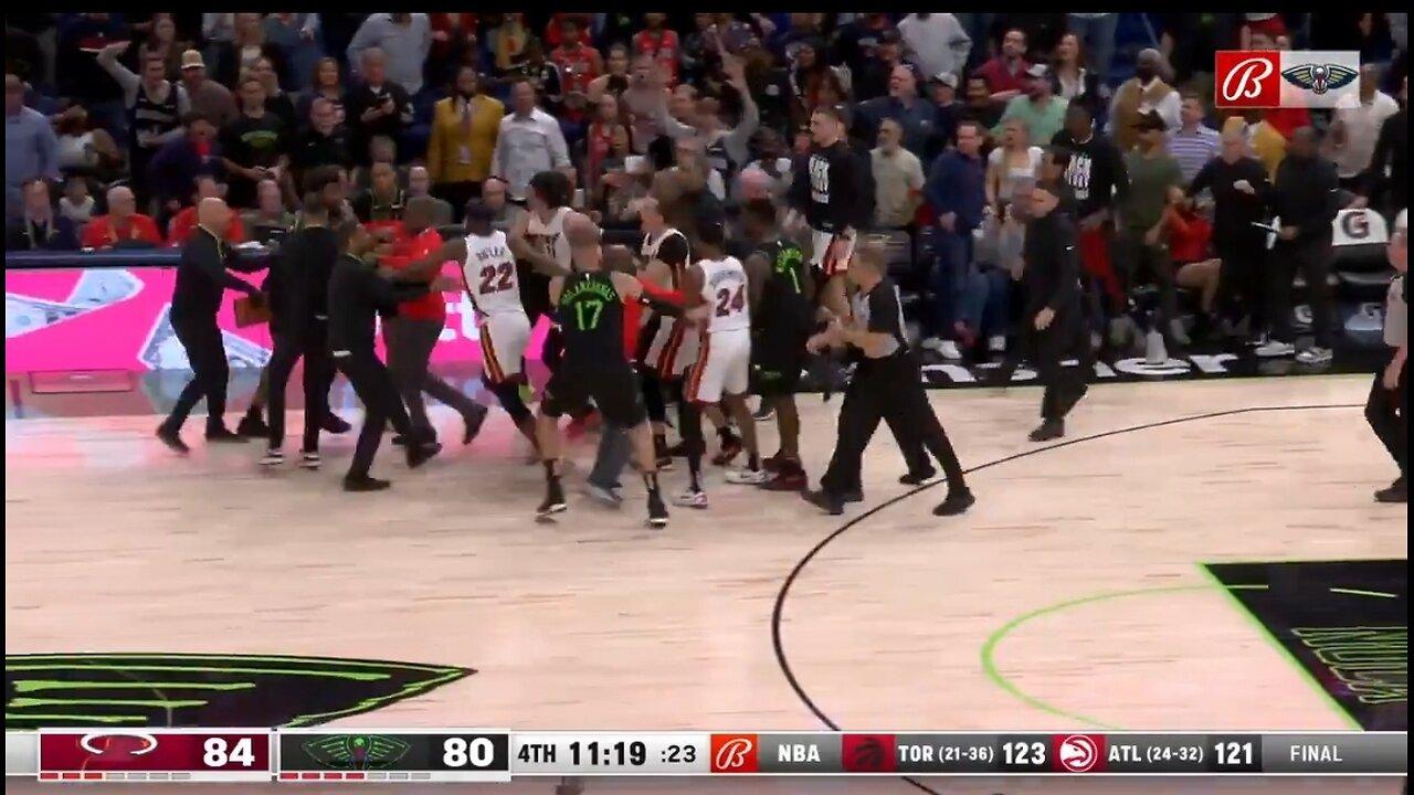 Chaos As NBA Stars Get Into HUGE Fight On The - One News Page VIDEO
