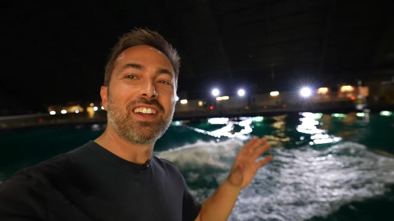 Inside The Navy's Indoor Ocean - One News Page VIDEO