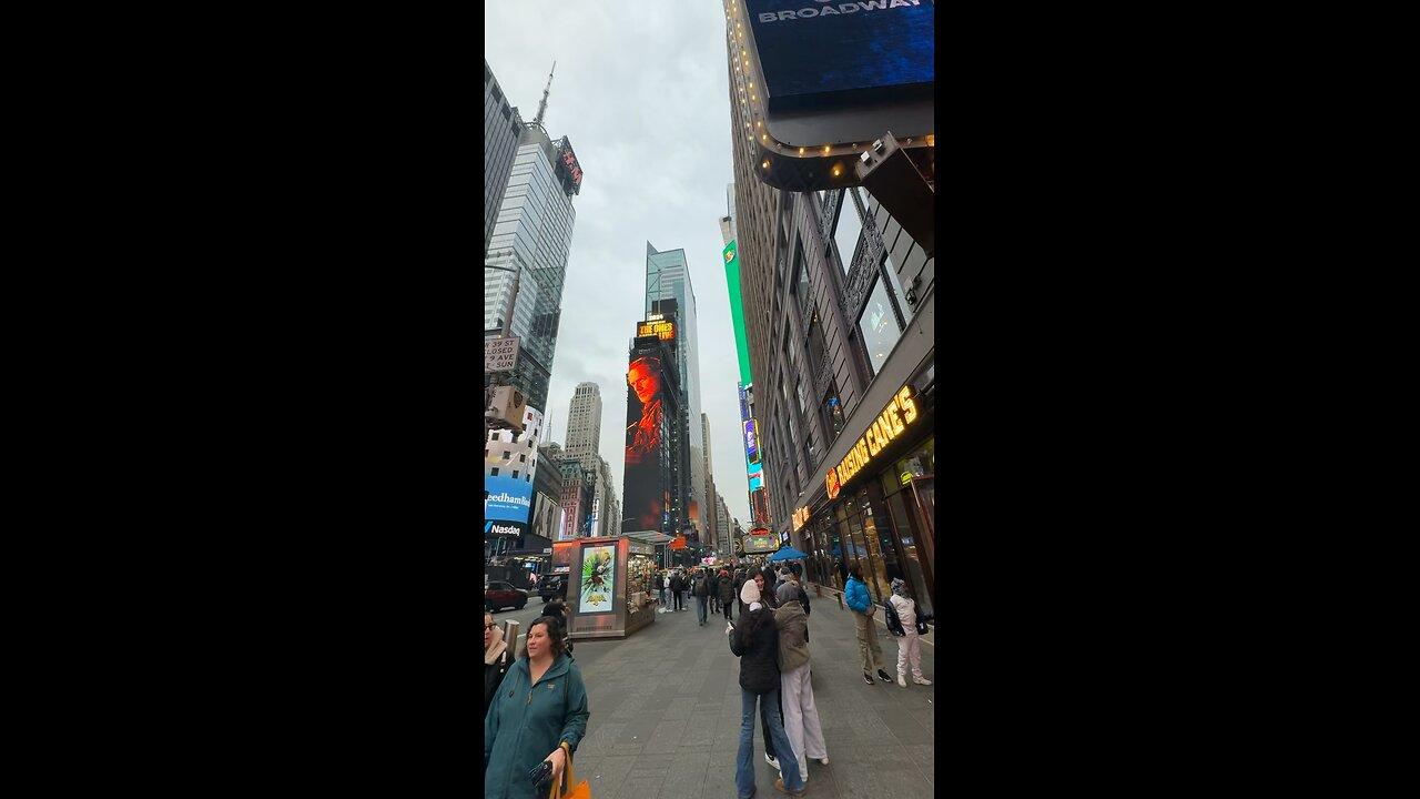Time Square - One News Page VIDEO
