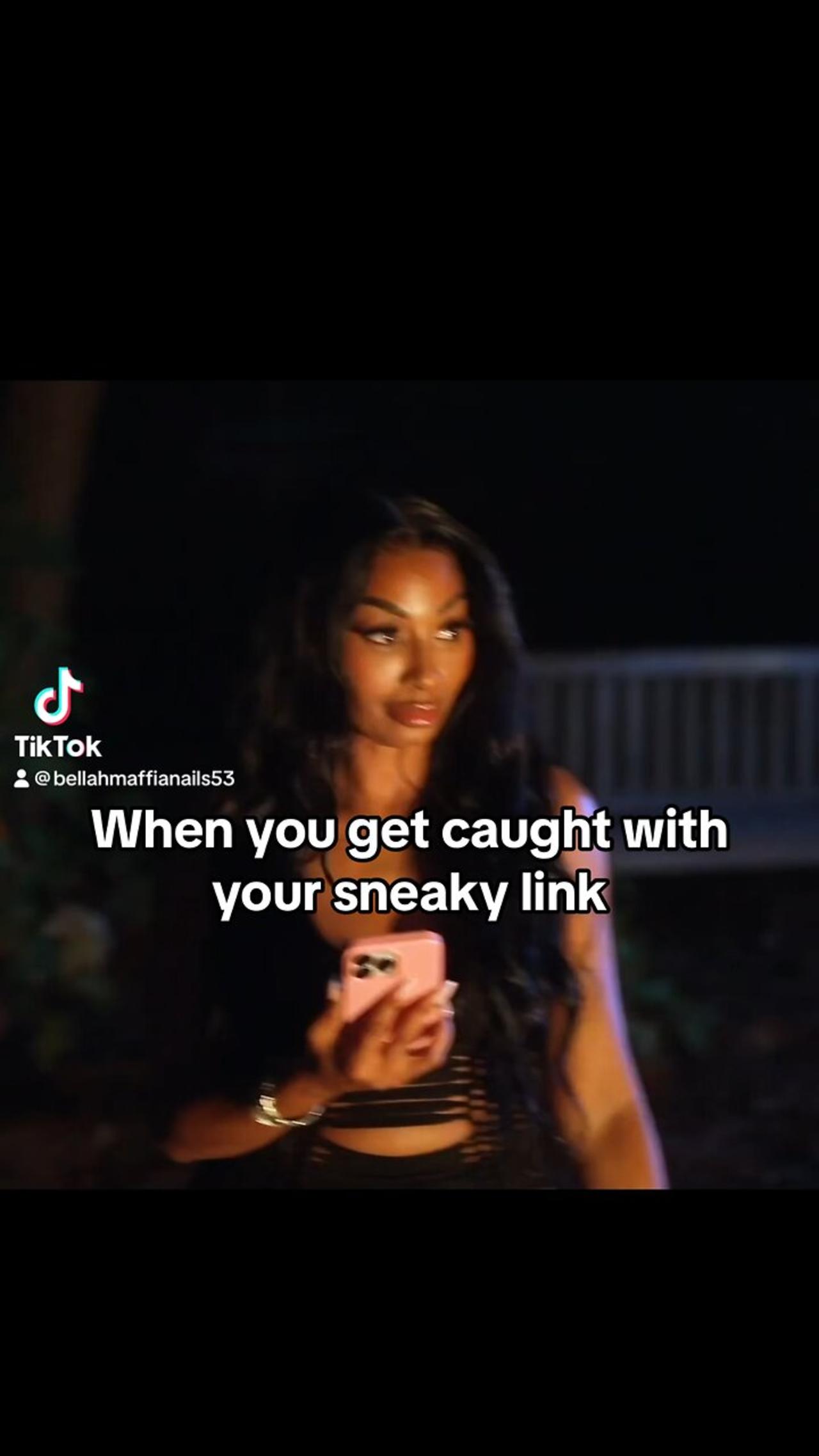 When You Get Caught With Your Sneaky Link - One News Page VIDEO