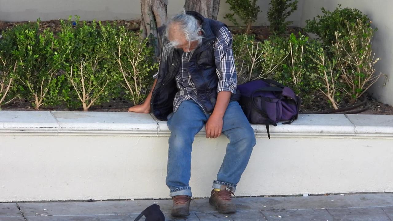 A man who had a little bit too much to drink. - One News Page VIDEO