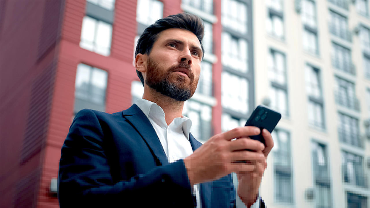 DJT Stock Faces Heightened Short Selling Threat - One News Page VIDEO