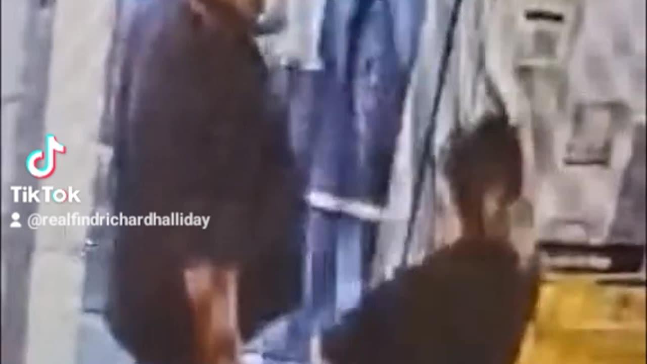 Day 1379 - Leilani Hart, Bob Moore, Rescind - One News Page VIDEO