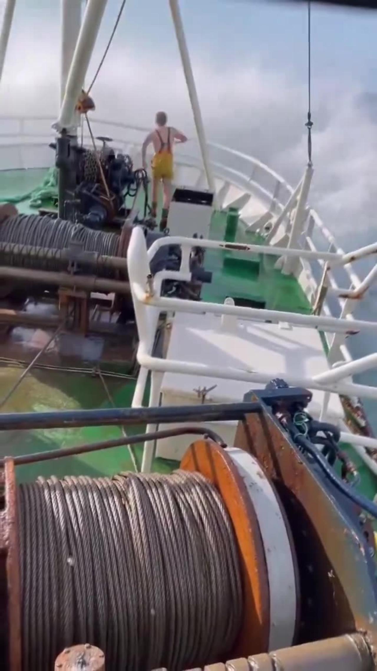 Life on a ship in the north sea... - One News Page VIDEO