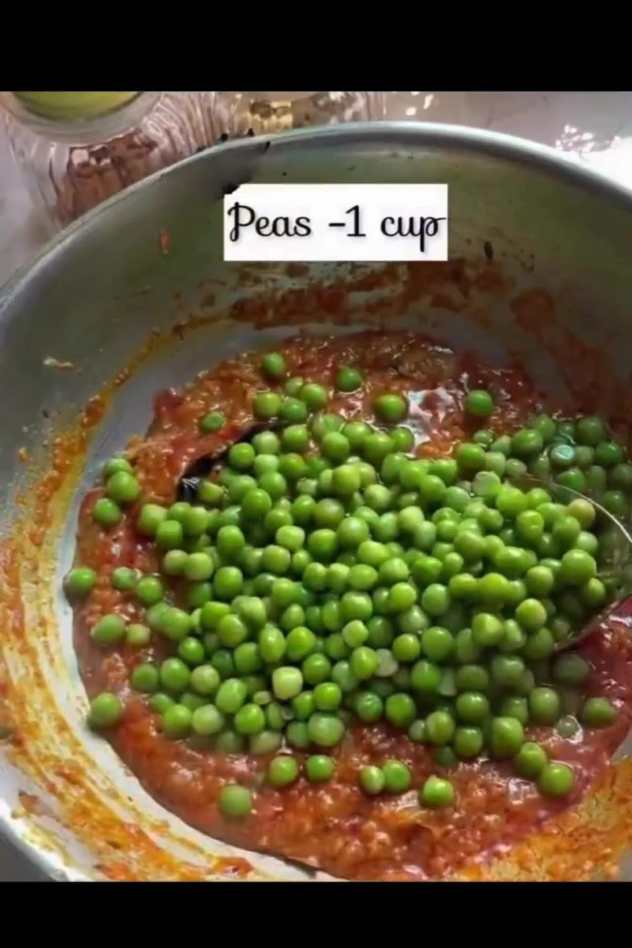 How to Make Delicious Peas Mushroom Gravy at - One News Page VIDEO