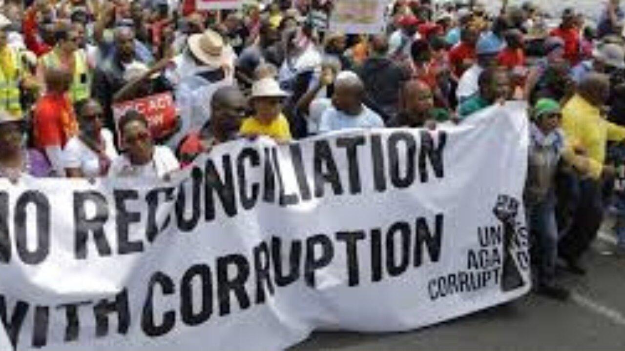 Ukraine's Dual Battle: Corruption and - One News Page VIDEO