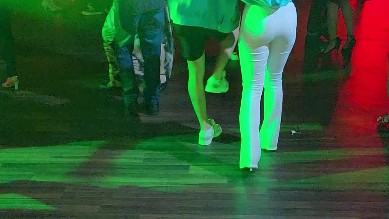 BACHATA NIGHT. FRIDAY JUNE 8, STEVENS STEAK - One News Page VIDEO