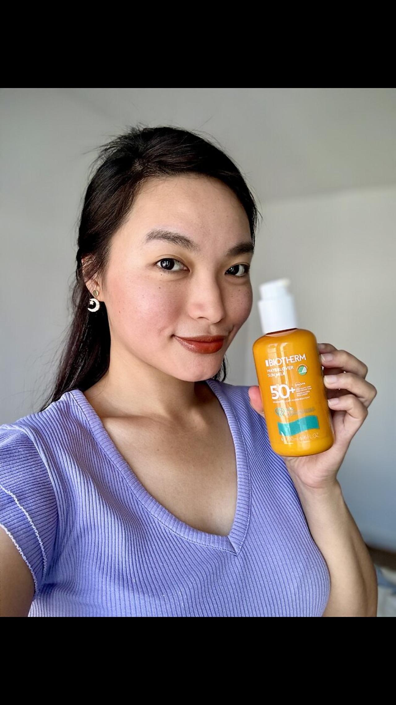 BIOTHERM WATERLOVER SUN MILK SPF 50 - One News Page VIDEO