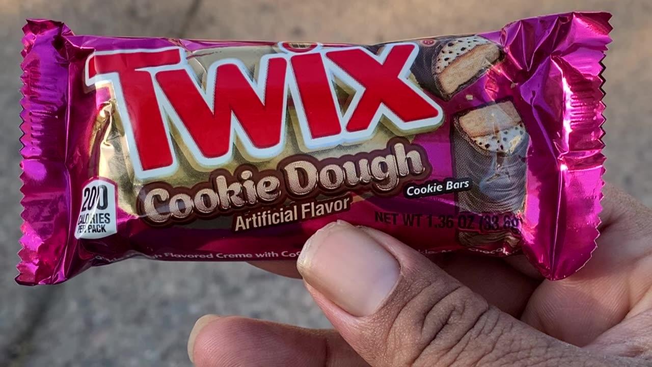 Have You Tried The New Twix Cookie Dough Flavor - One News Page VIDEO