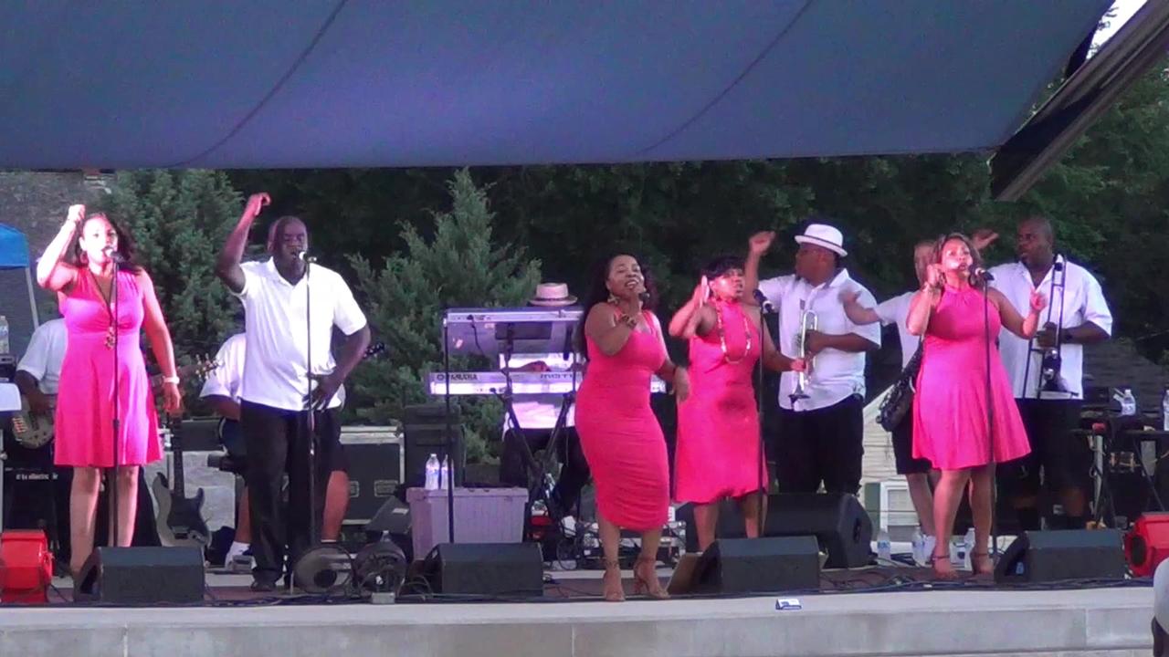 EnVision - Midnight Train to Georgia @ Ware - One News Page VIDEO