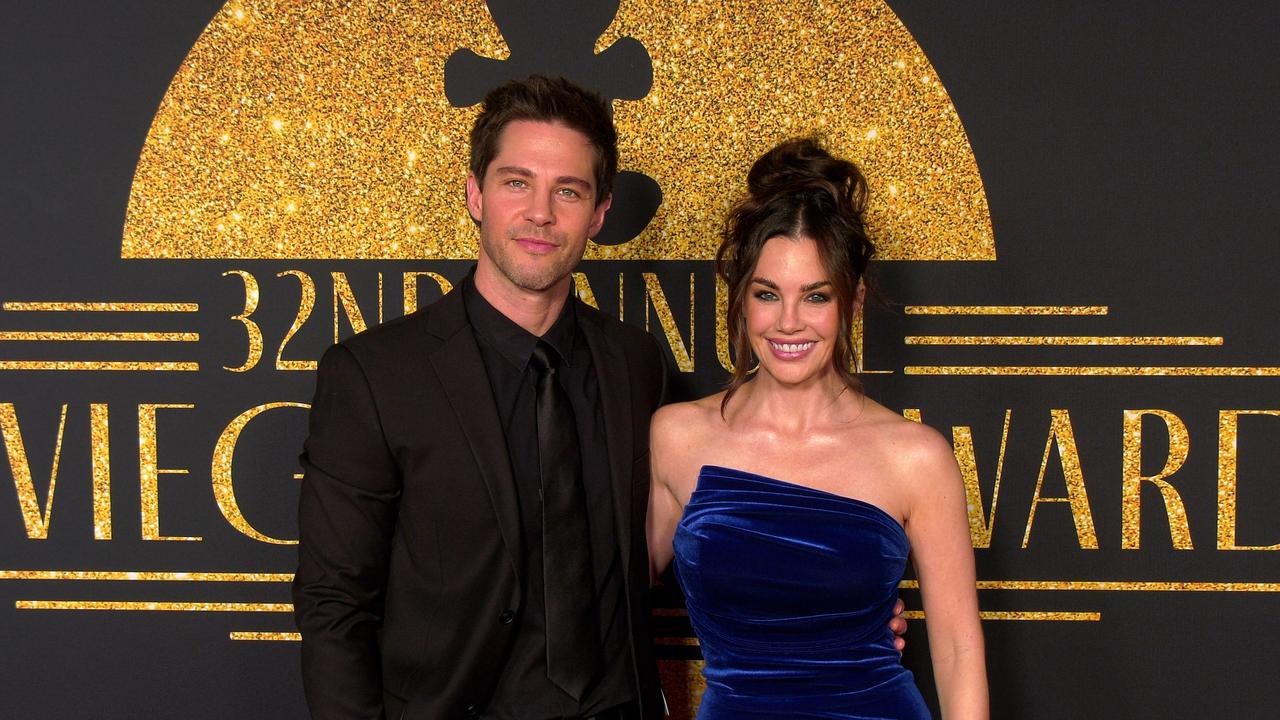 Dean Geyer and Jillian Murray 32nd Annual - One News Page VIDEO