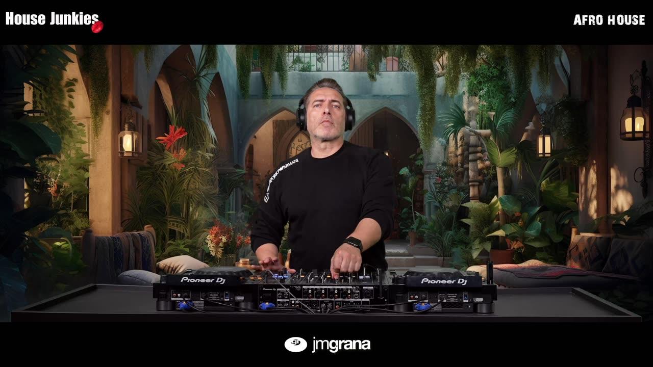 House Junkies is Live! - One News Page VIDEO