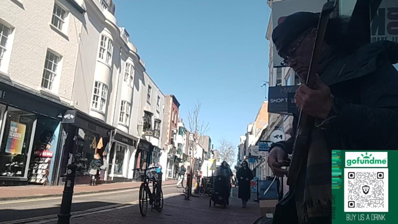 Jazz Nano Street Edition: Busking in - One News Page VIDEO
