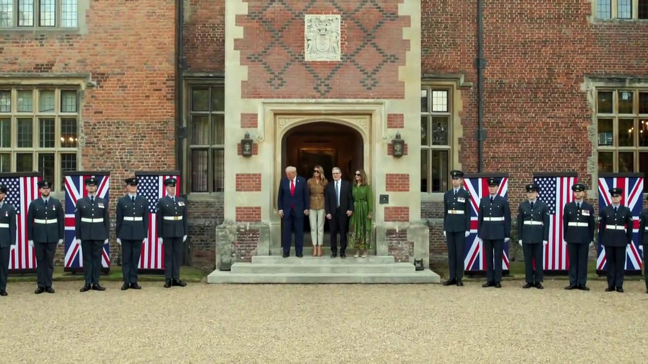 Trump departs Chequers for Air Force One - One News Page VIDEO
