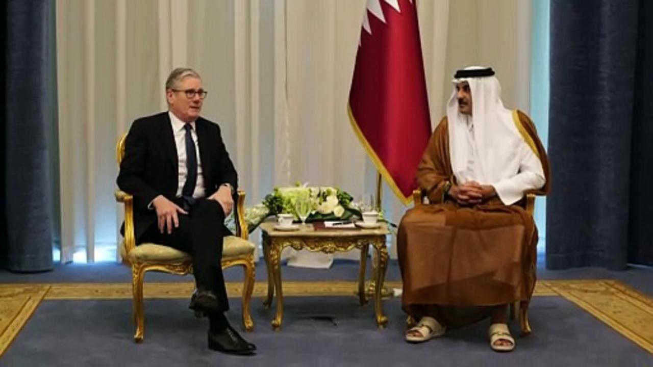 Starmer meets Qatari emir at Gaza peace summit - One News Page VIDEO