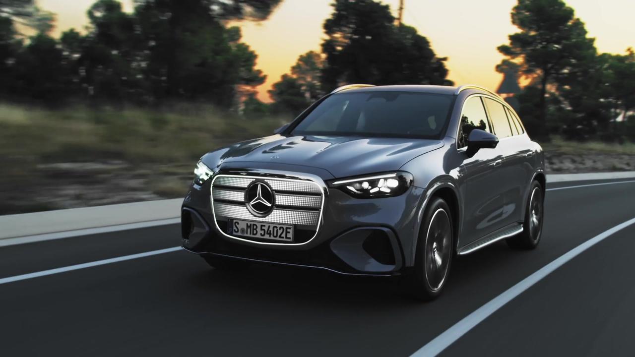The all-new electric Mercedes-Benz GLC 400 - One News Page VIDEO