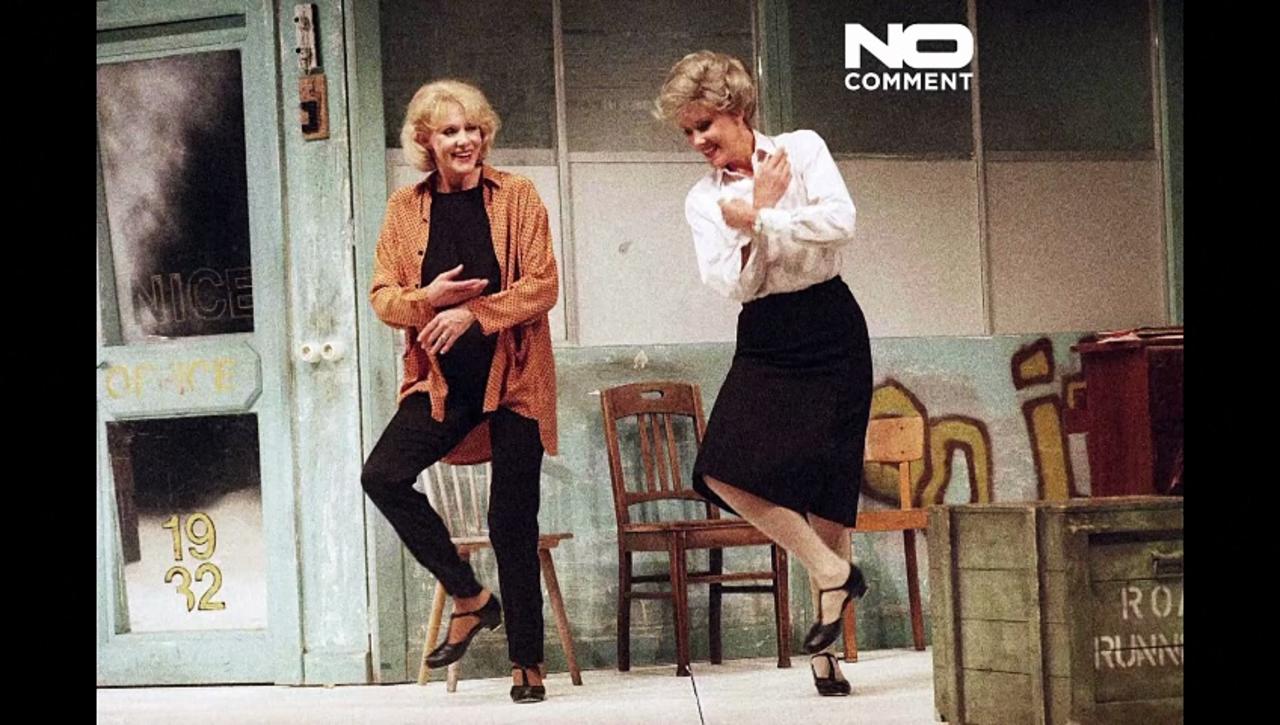 The Kessler Twins: The German dancer sisters who - One News Page VIDEO