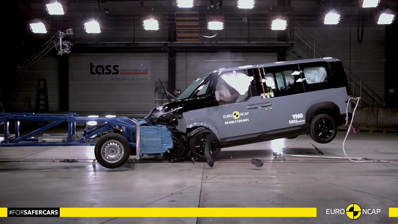 Kia PV5 Passenger - Crash & Safety Tests - 2025 - One News Page VIDEO