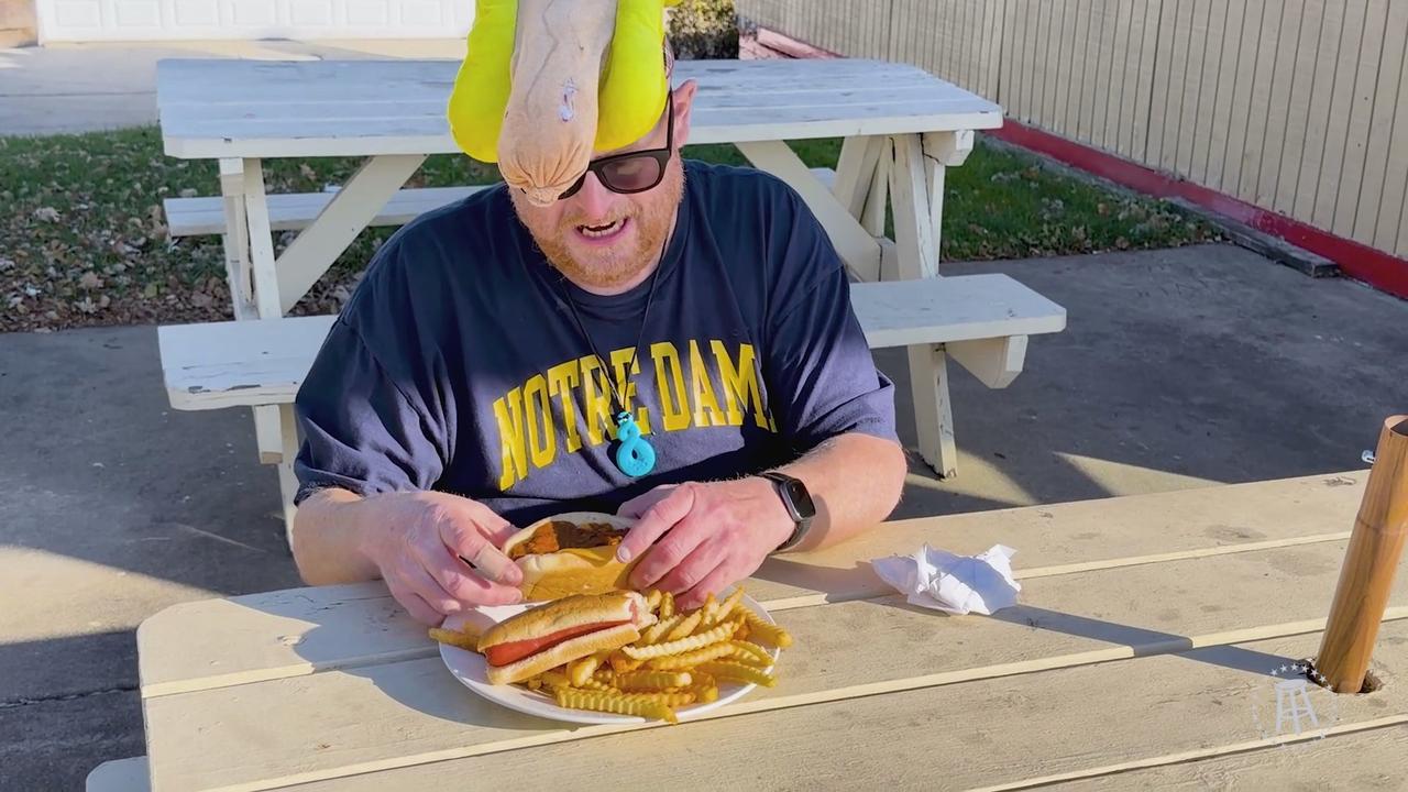 Raw Dogging at Ariston's Restaurant in Bellwood, - One News Page VIDEO